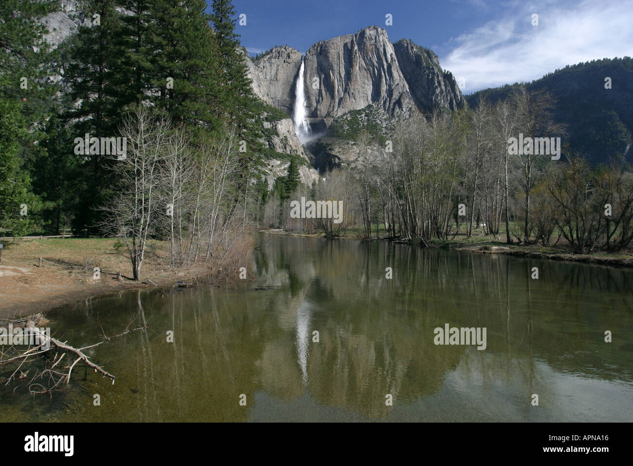 Fall horizontal hi-res stock photography and images - Alamy
