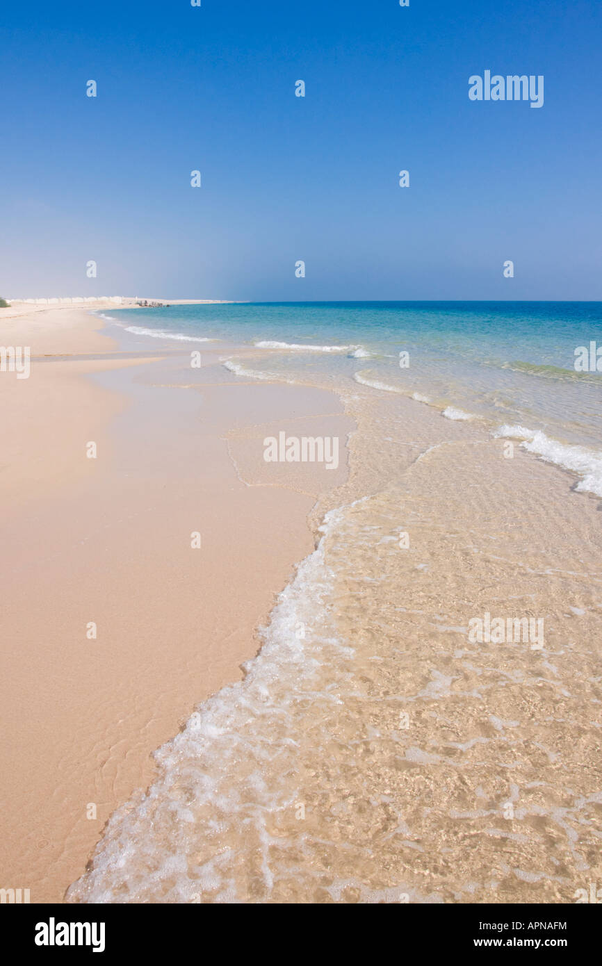 Middle east Qatar Sealine Beach Resort beach vertical Stock Photo - Alamy