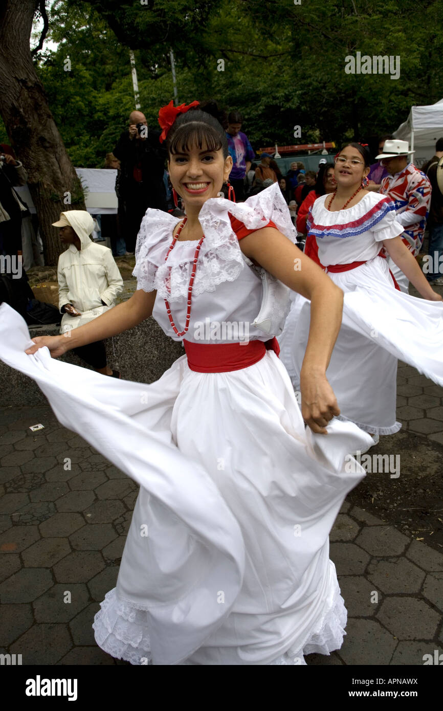Hispanic dancers at the first annual New York CIty Dance Parade on ...