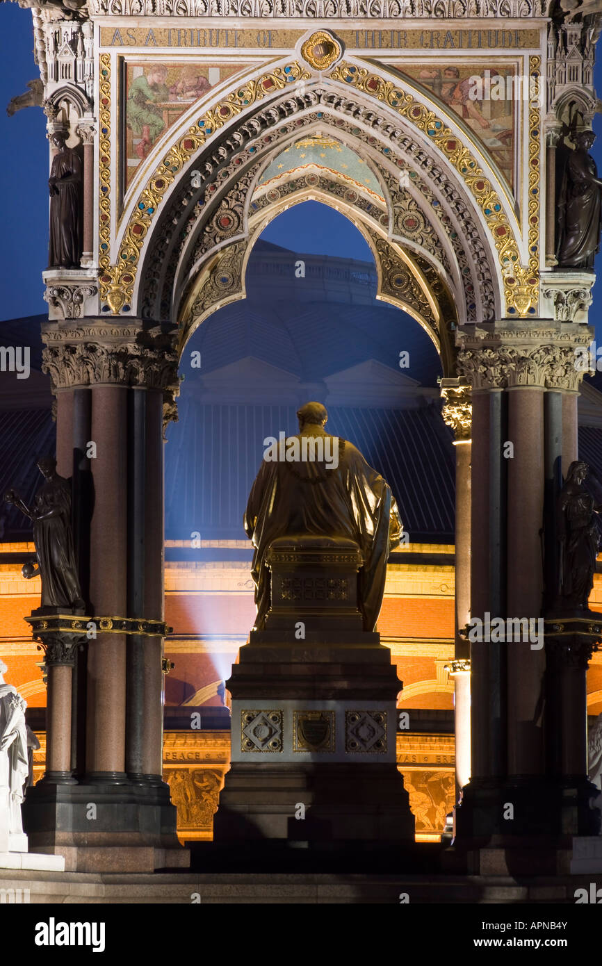 Albert memorial albert hall hi-res stock photography and images - Alamy