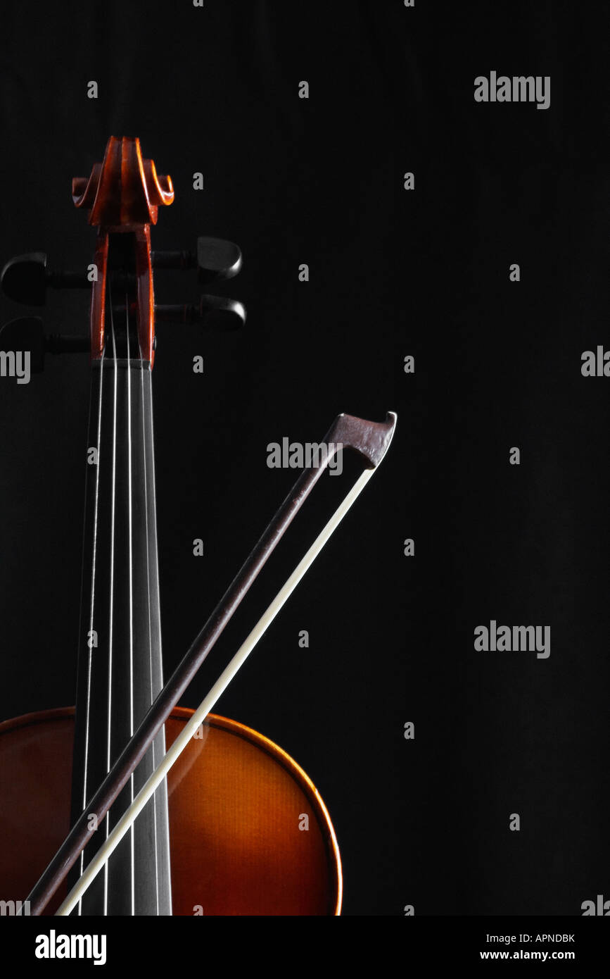Violbow hi-res stock photography and images - Alamy