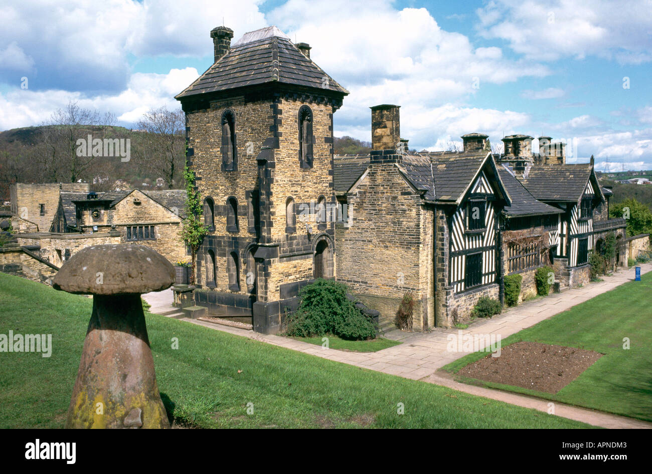 15th century Shibden Hall Halifax Stock Photo - Alamy