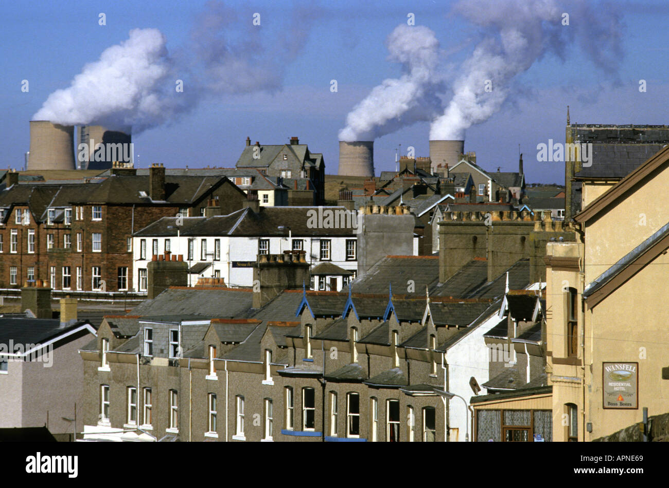 Sellafield nuclear reprocessing plant formerly hi-res stock photography ...