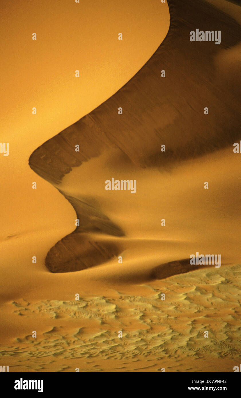 barchan dune, Namibia, Sossusvlei Stock Photo - Alamy