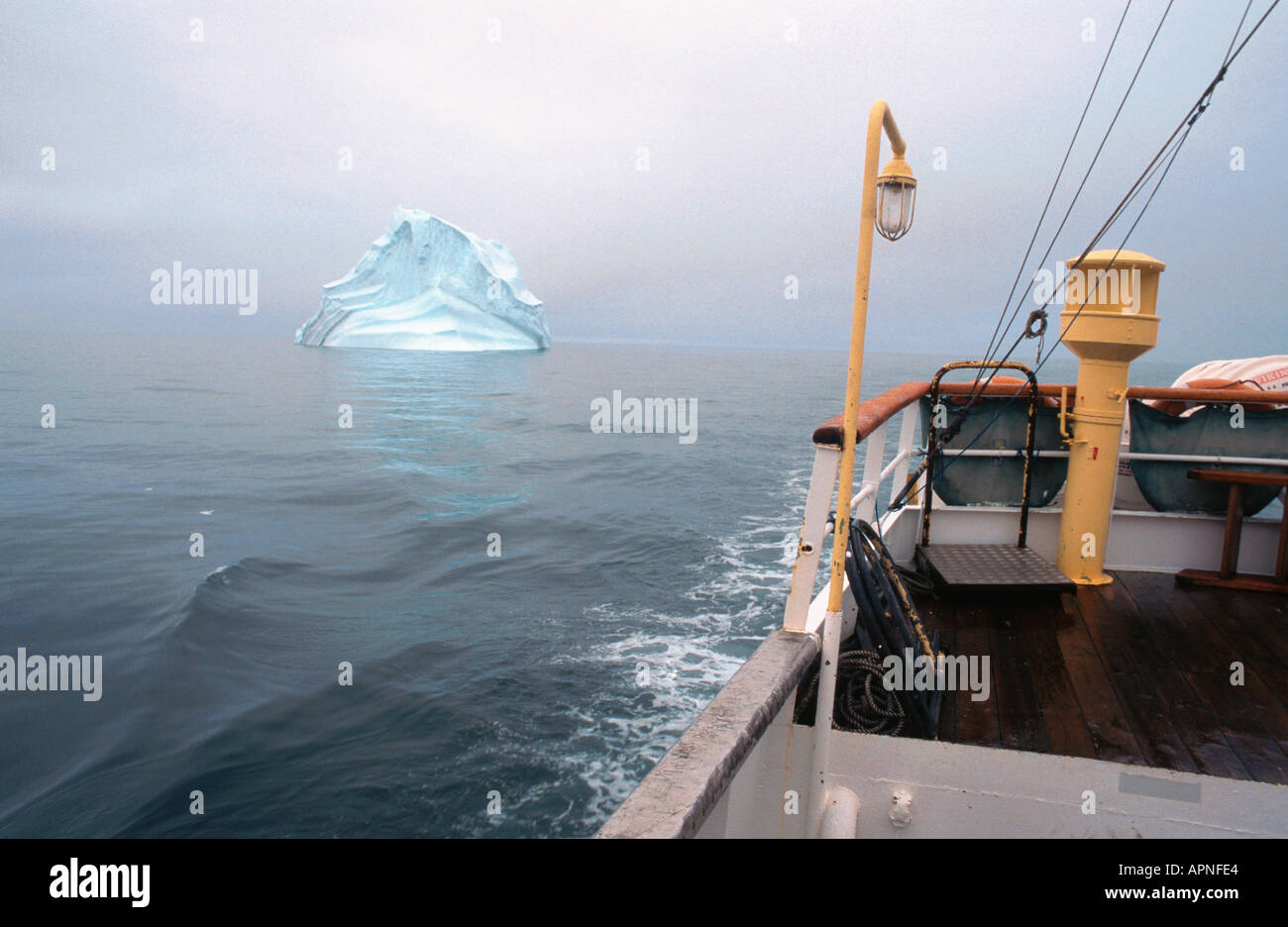 Ship and fog and icebergs hi-res stock photography and images - Alamy