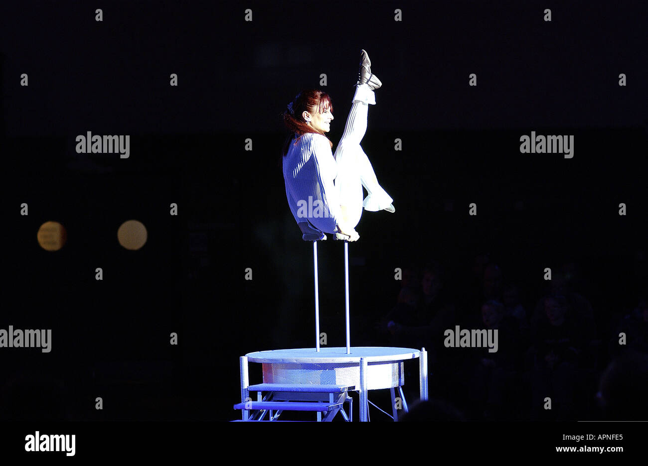 Acrobat circus head hi-res stock photography and images - Alamy