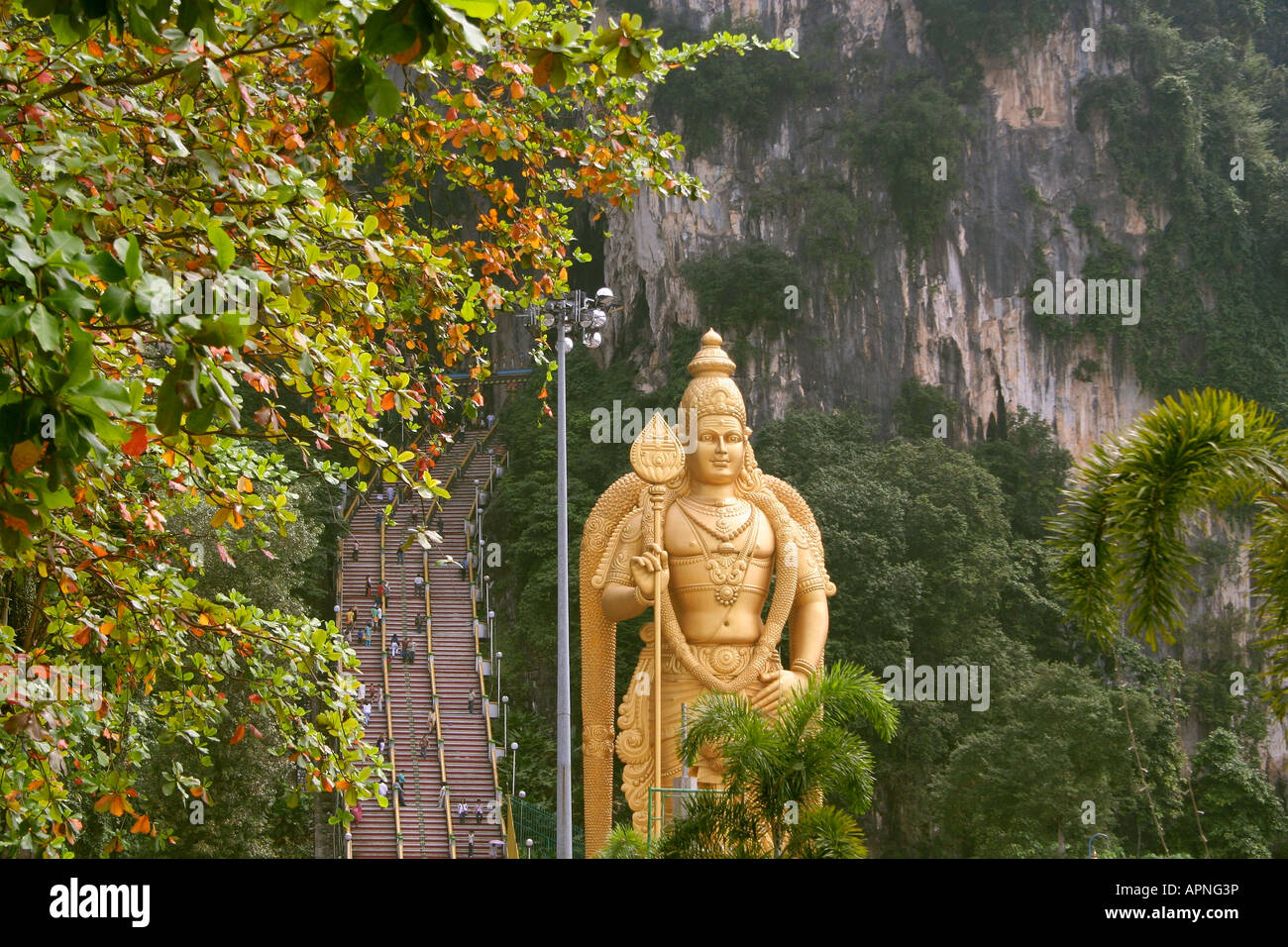 Batu caves temple Malaysia Murugan statue Stock Photo - Alamy