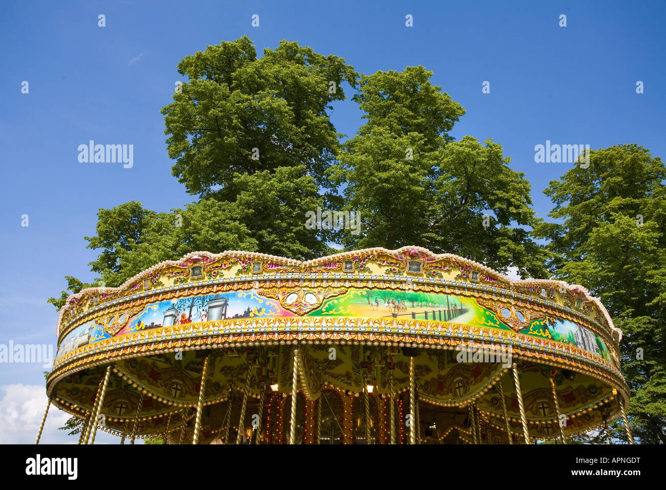 Children roundabout hi-res stock photography and images - Alamy