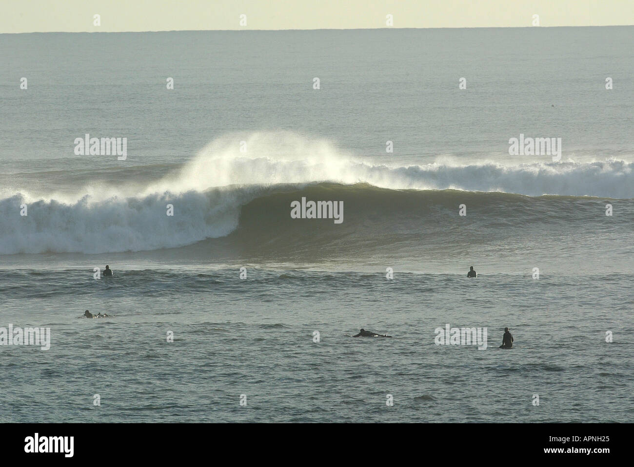 Wave location hi-res stock photography and images - Alamy