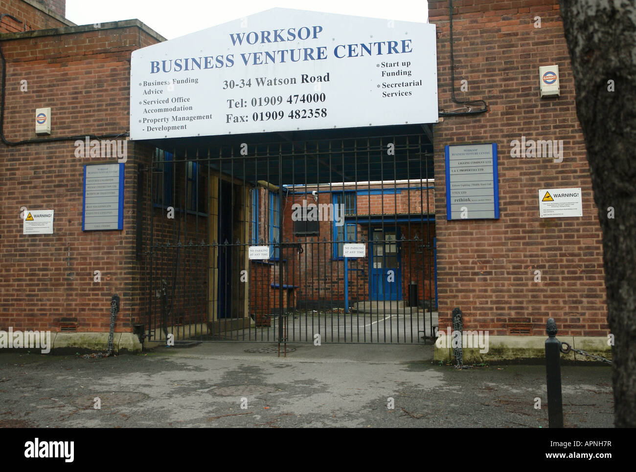 Worksop town centre hi-res stock photography and images - Alamy