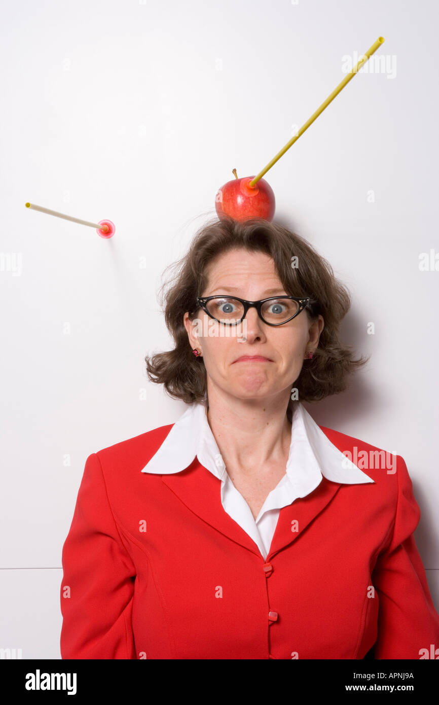 Shooting apple off head hi-res stock photography and images - Alamy
