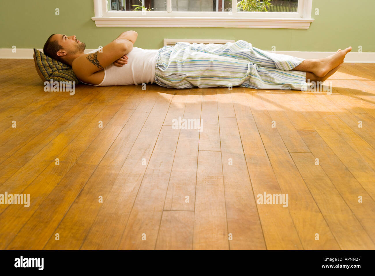 L lying on back hi-res stock photography and images - Alamy