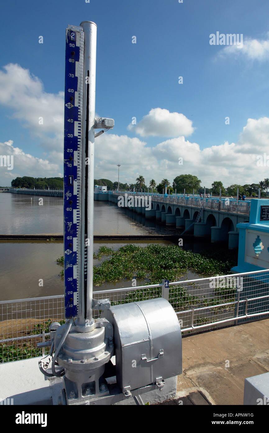 anicut dam and level gauge near trichy india Stock Photo - Alamy