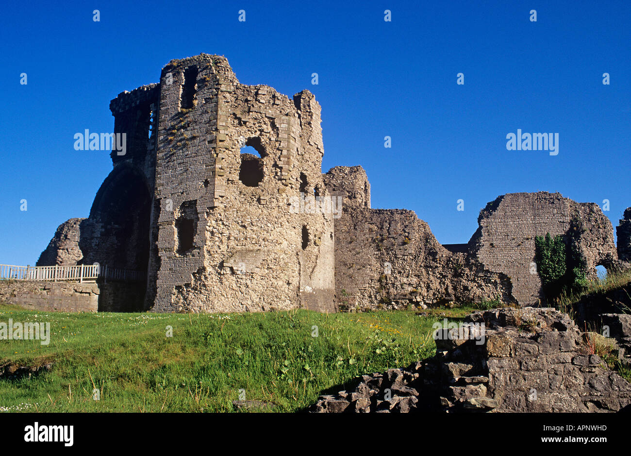 Denbigh castle hi-res stock photography and images - Alamy