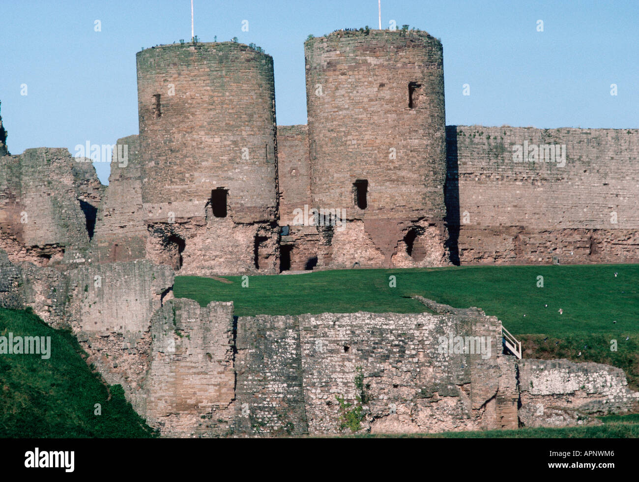 Rhuddlan castle hi-res stock photography and images - Alamy