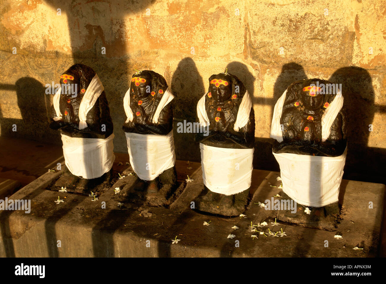 Religious artifacts india hi-res stock photography and images - Alamy