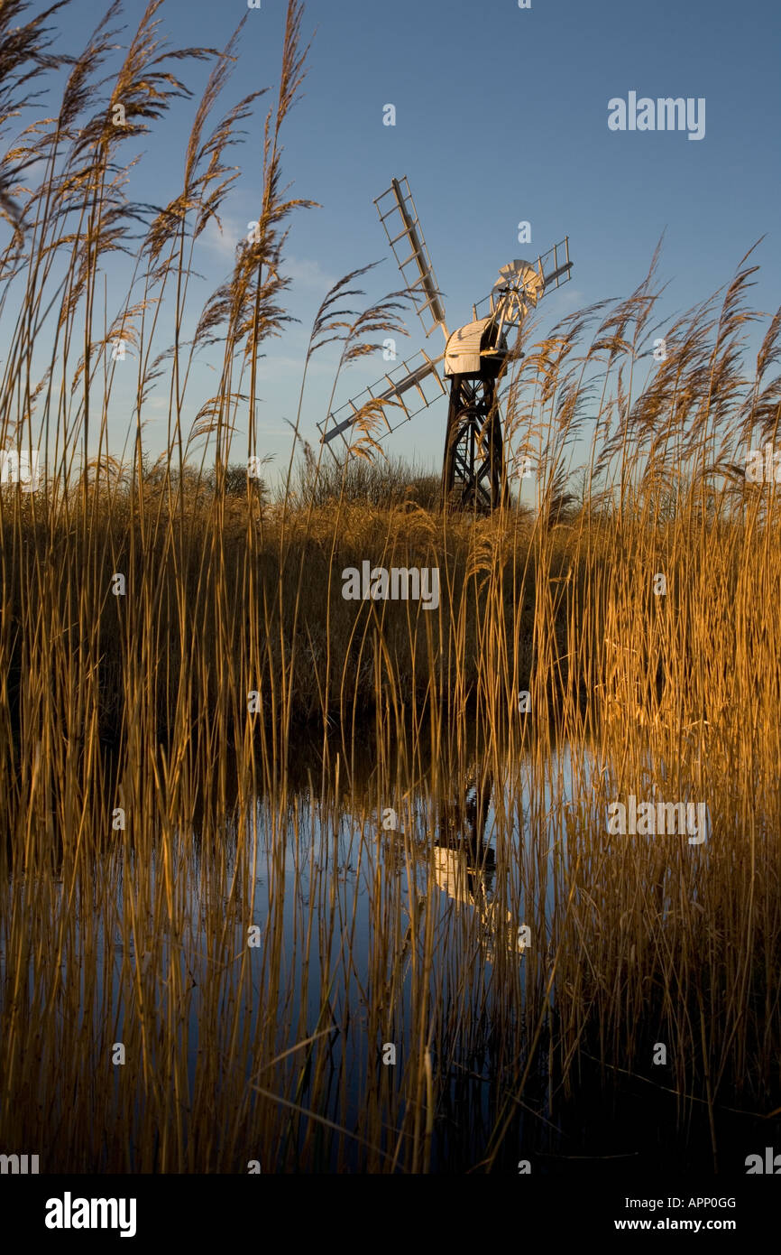Clayrack Drainage Mill on the River Ant at How Hill Norfolk Broads ...