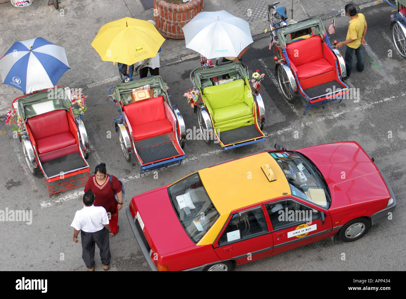 Malaysia taxi cab hi-res stock photography and images - Alamy