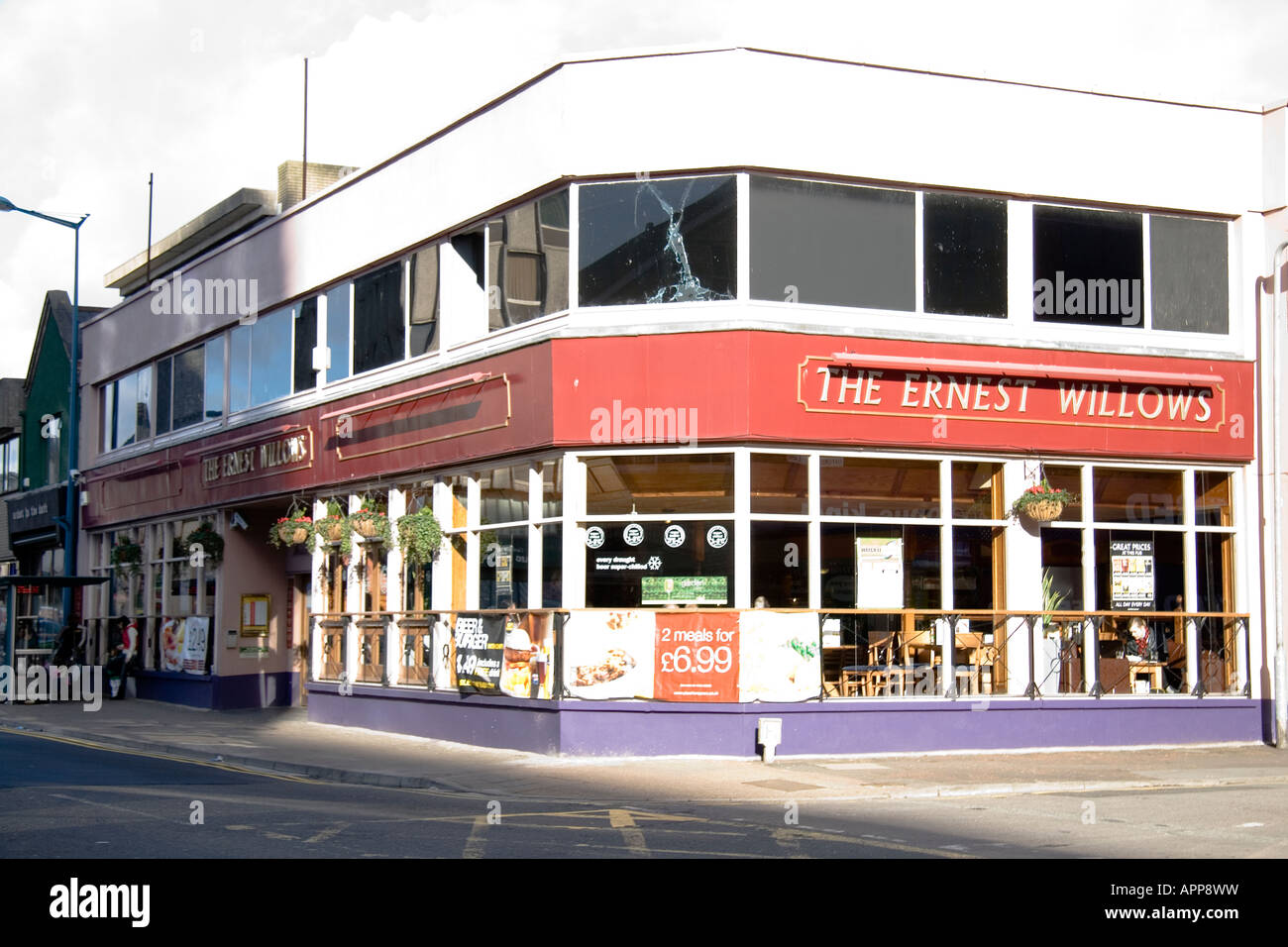 The Ernest Willows public house City Rd Cardiff Stock Photo - Alamy