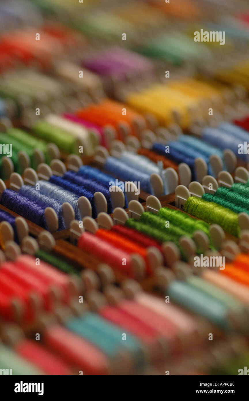 Silk with gold thread hi-res stock photography and images - Alamy