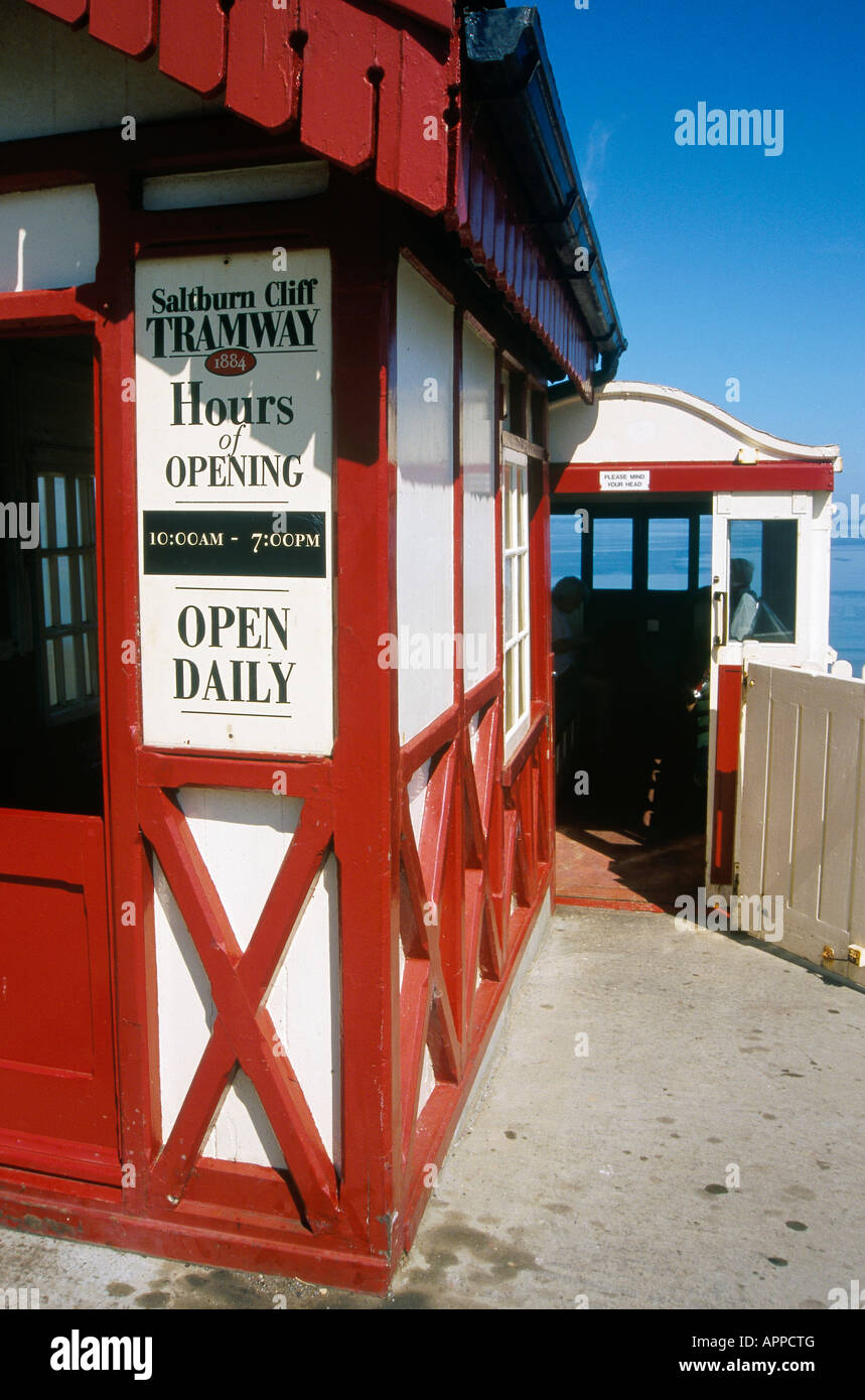 Cleveland tall buildings hi-res stock photography and images - Alamy