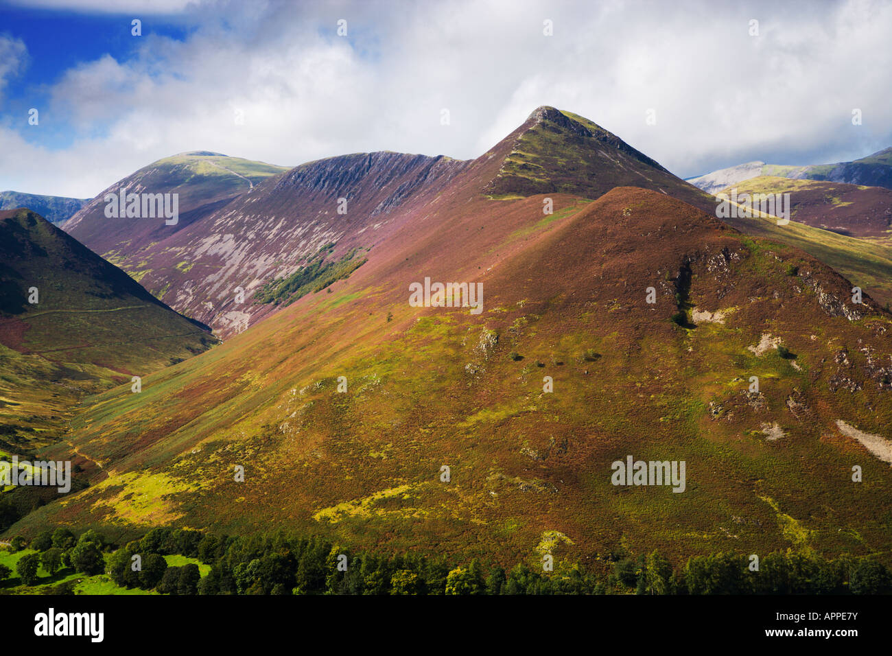 Ard Crag And "Knott Rigg" High Mountain Peak Summits, "The Lake ...