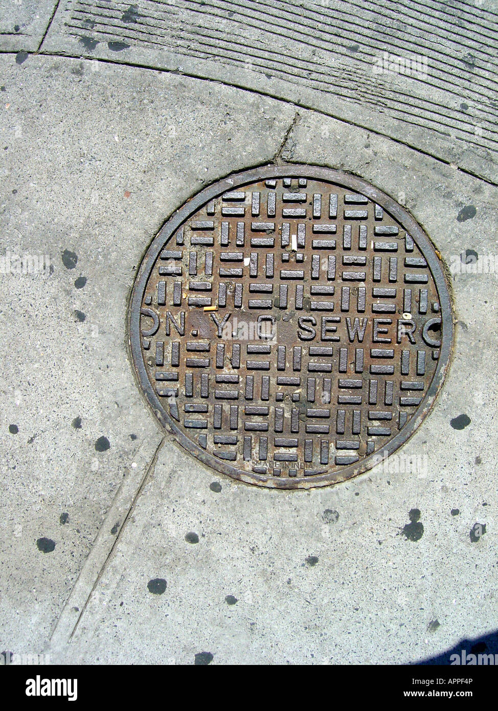 New york sewer hi-res stock photography and images - Alamy
