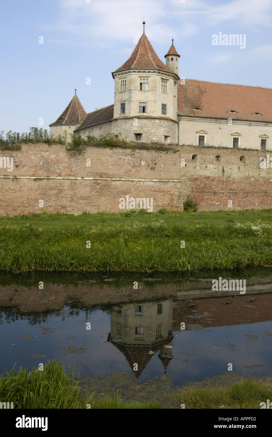 Fagaras, castle with moat Stock Photo - Alamy