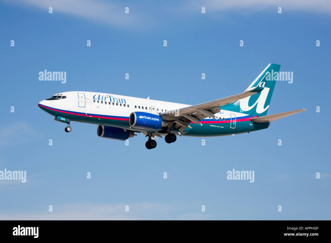 Airtran boeing 737 700 hi-res stock photography and images - Alamy
