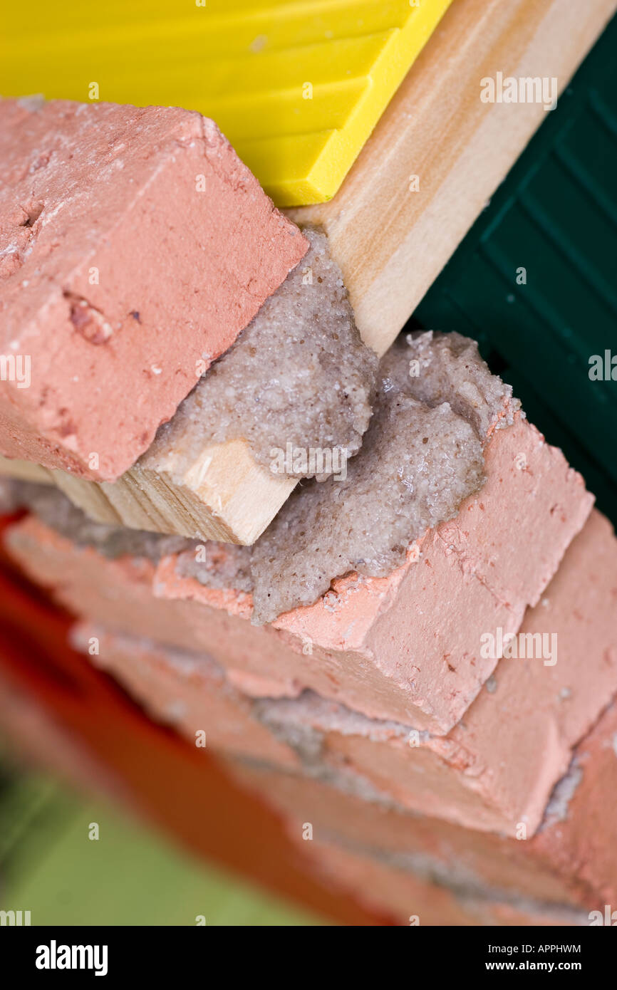 Poor building standards hi-res stock photography and images - Alamy