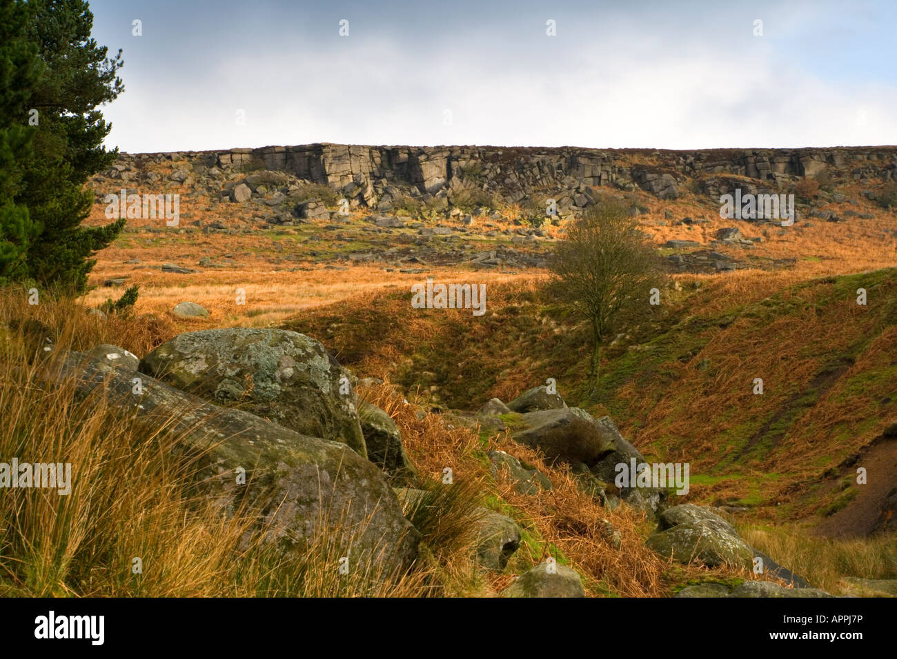 View of Burbage Rocks above Burbage Valley on Hathersage Moor in the ...
