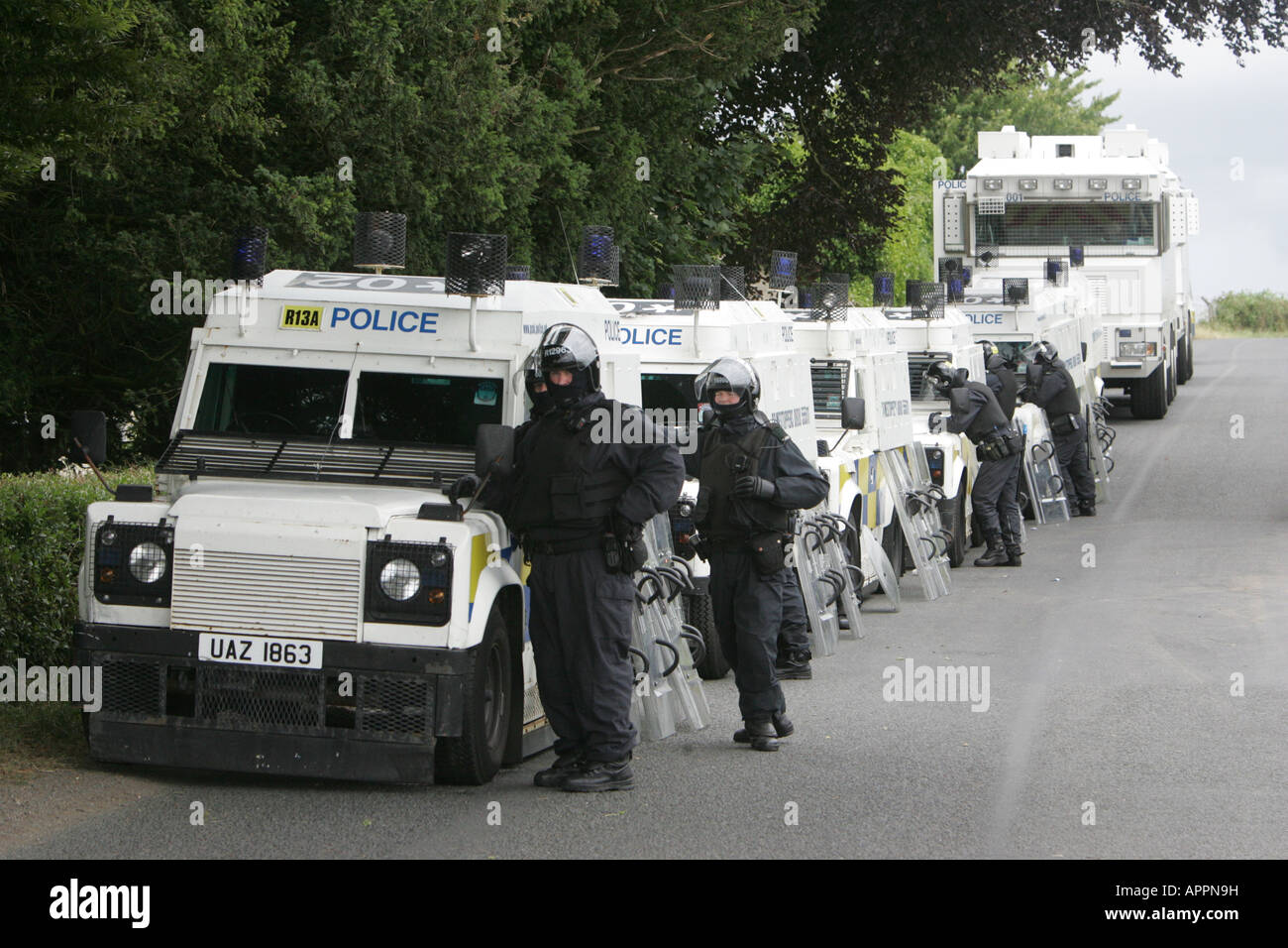 Police Service Of Northern Ireland At Drumcree In Northern Ireland