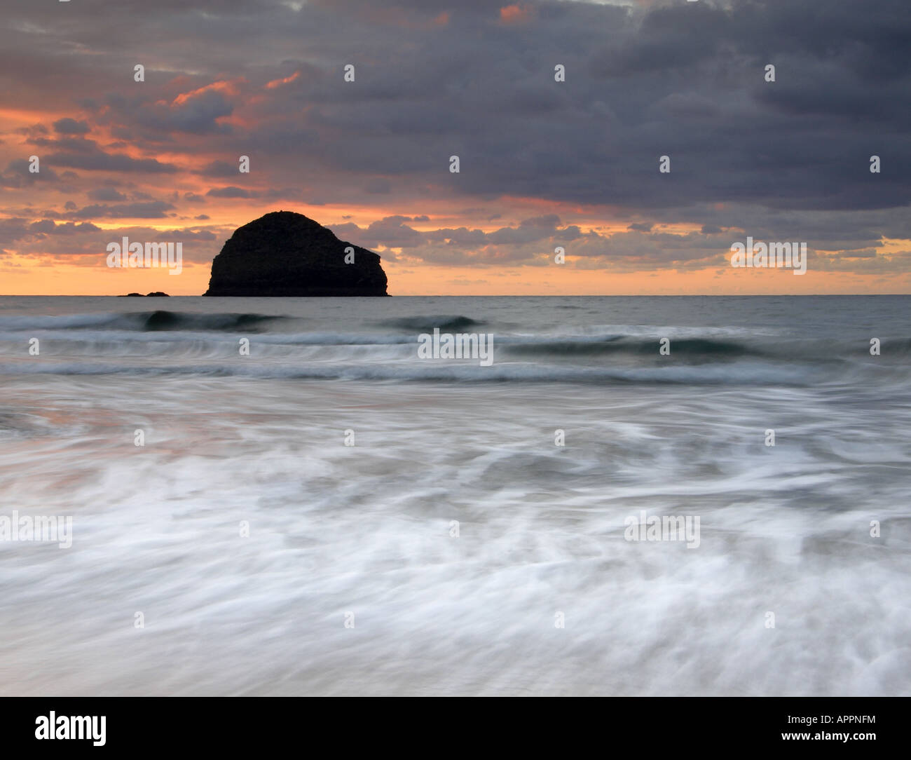 Gull Rock at sunset Trebarwith Strand Cornwall UK Stock Photo - Alamy