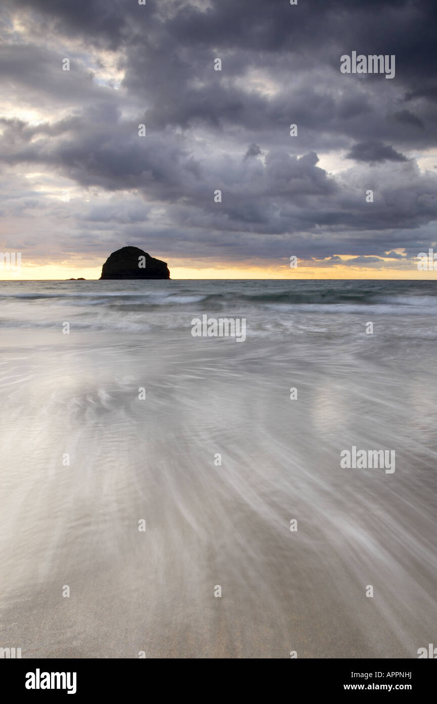 Gull Rock at sunset Trebarwith Strand Cornwall UK Stock Photo - Alamy