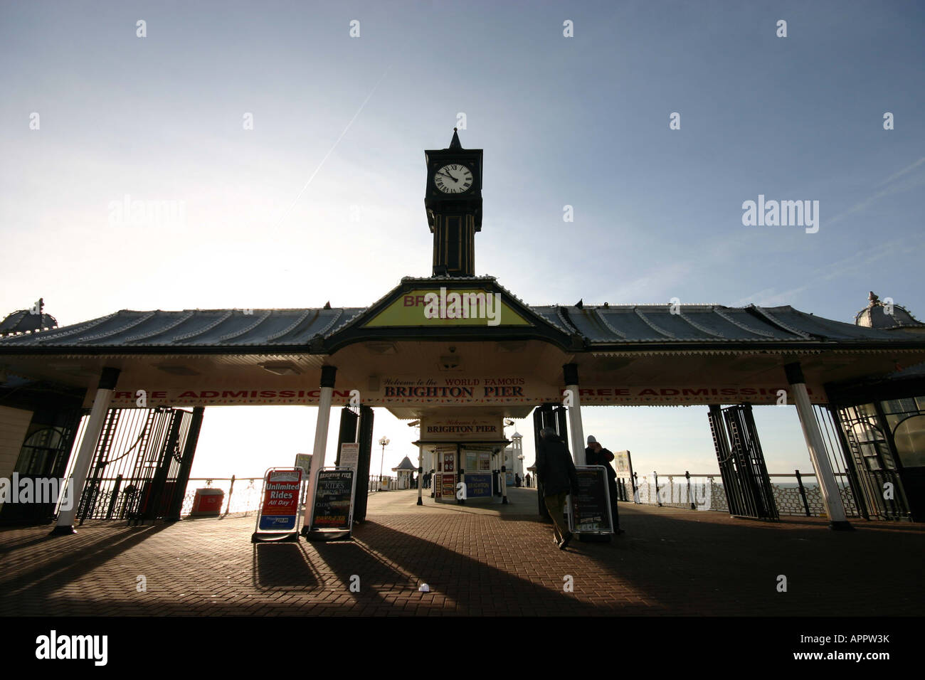 Brighton pier entrance hi-res stock photography and images - Alamy