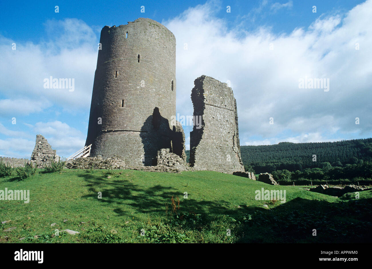 Brecon Beacons Ruins of Tretower Castle 13th century round tower Stock ...