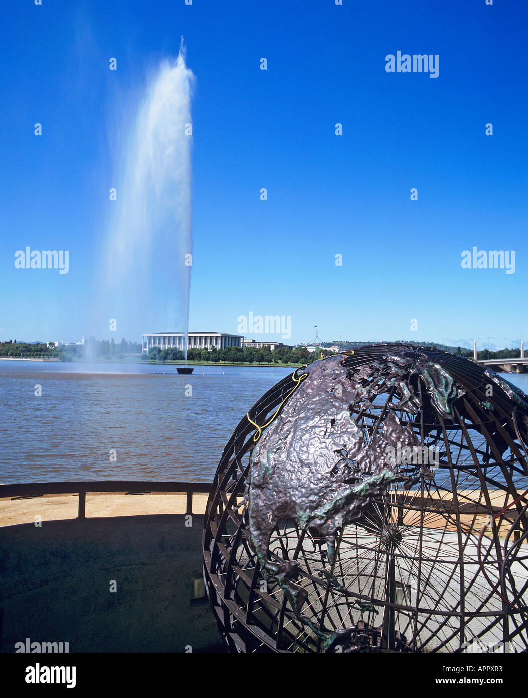 Captain cook memorial fountain canberra hi-res stock photography and ...