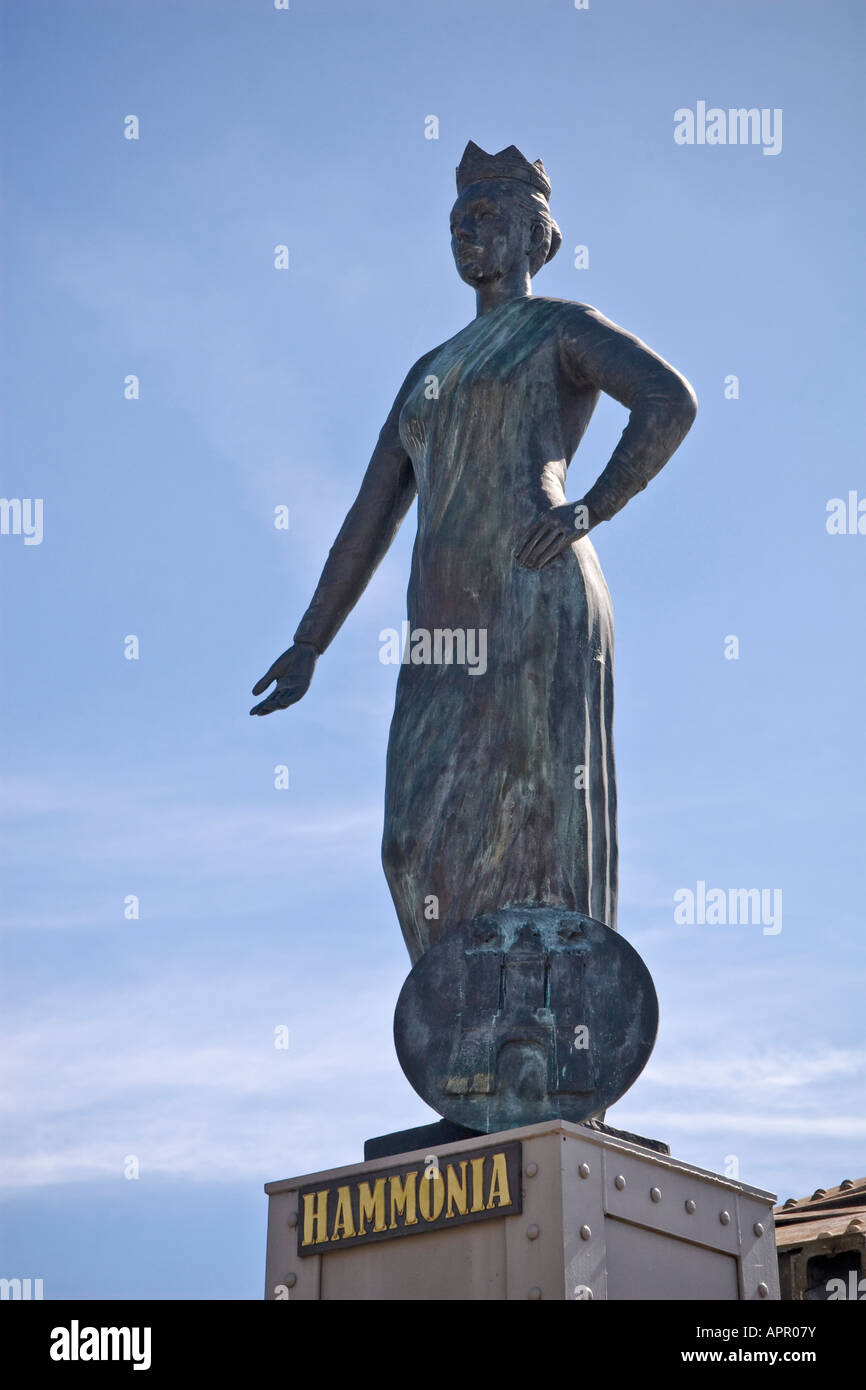 Hammonia sculpture hi-res stock photography and images - Alamy