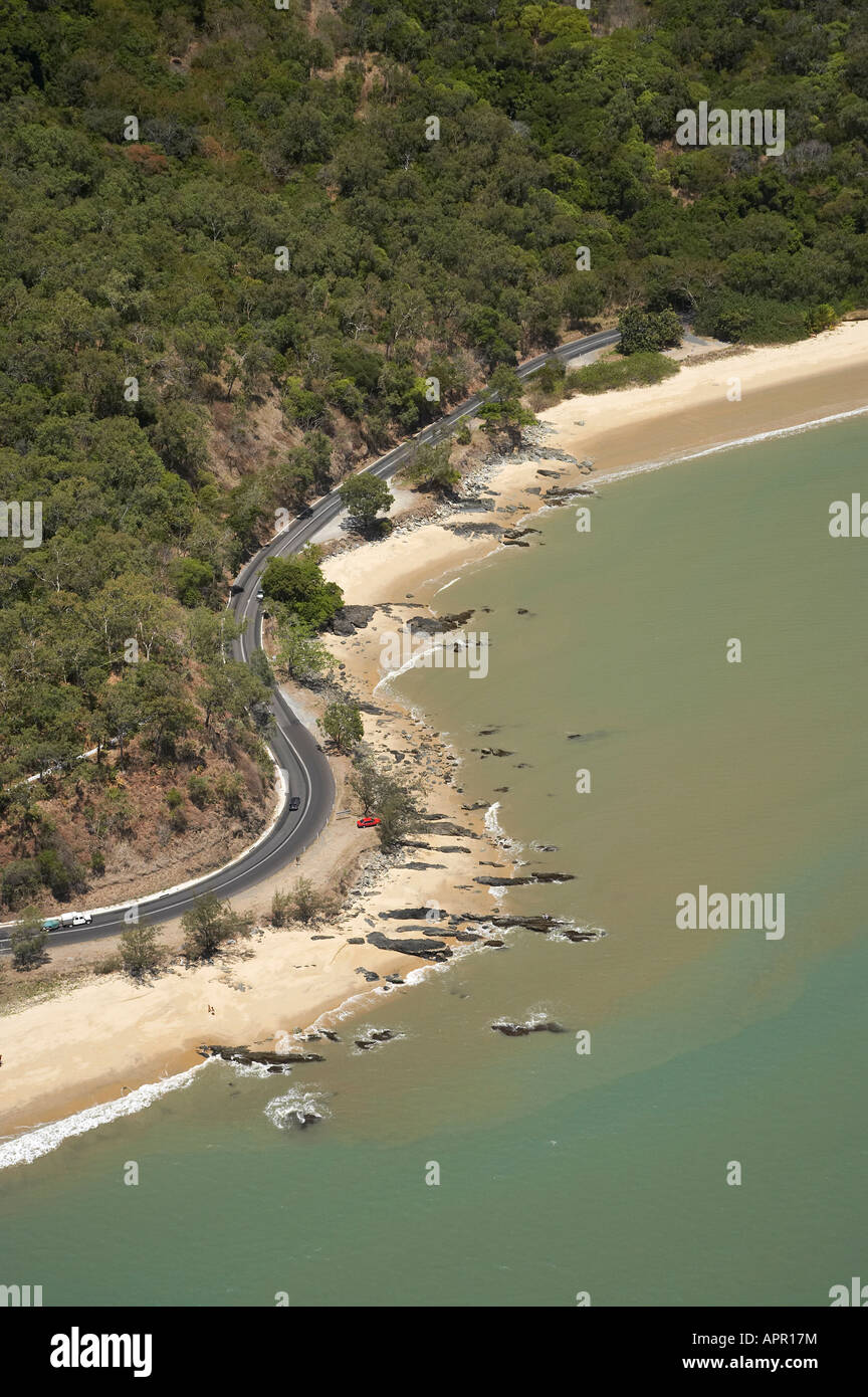 Captain Cook Highway between Cairns and Port Douglas at Ellis Beach ...