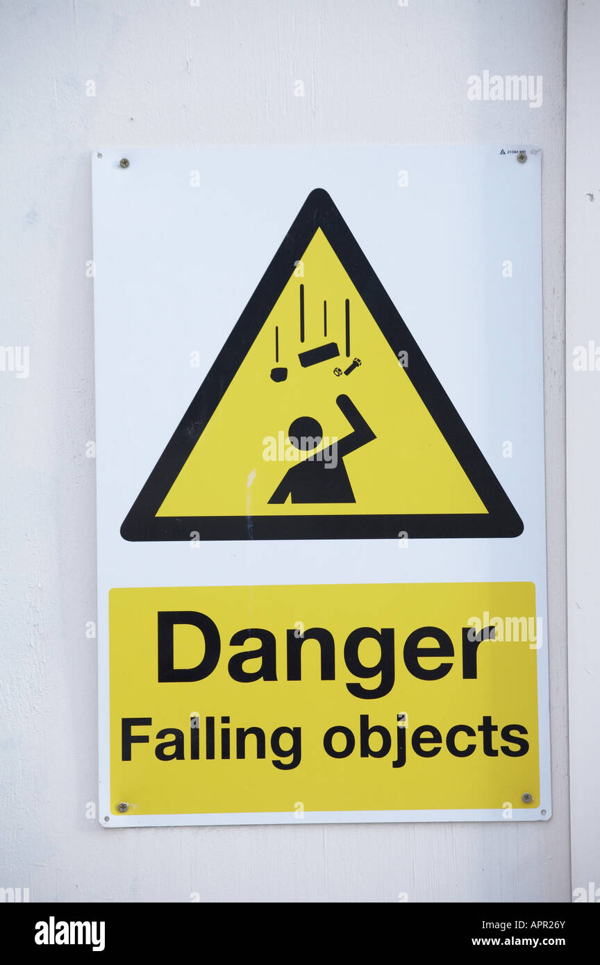 Falling objects hi-res stock photography and images - Alamy