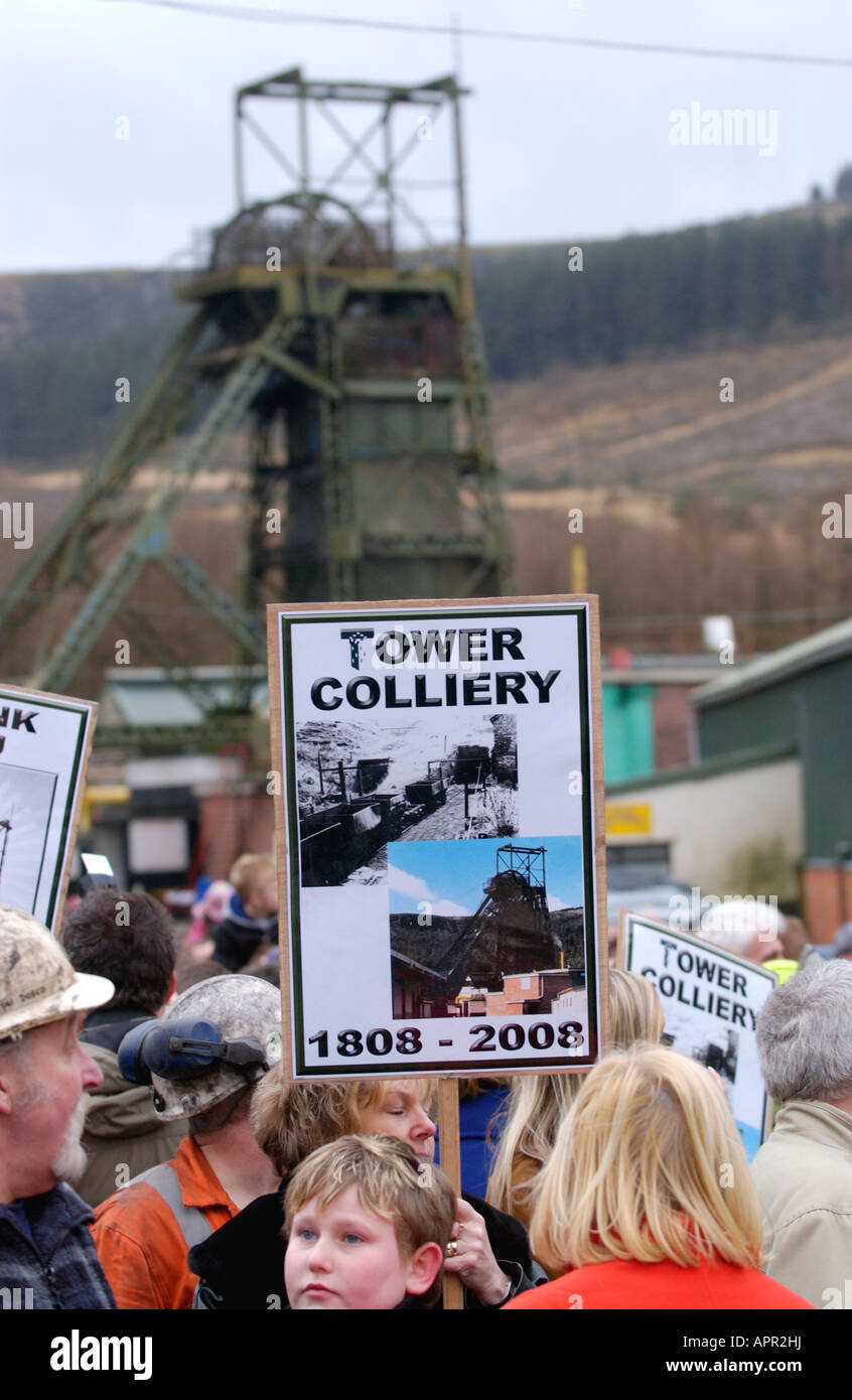 Miners with their families and supporters march from Tower Colliery ...