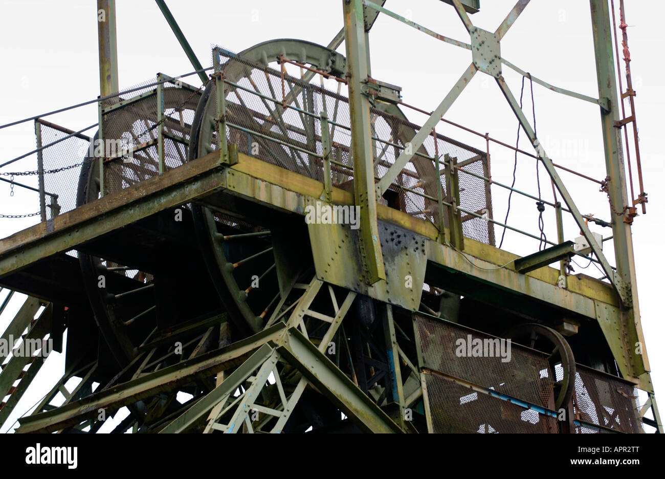 Pit head wheel hi-res stock photography and images - Alamy