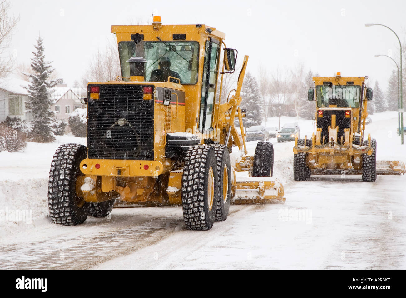 Snow plow two city hi-res stock photography and images - Alamy