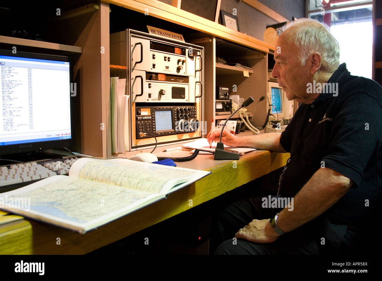 Ham radio operator hi-res stock photography and images - Alamy
