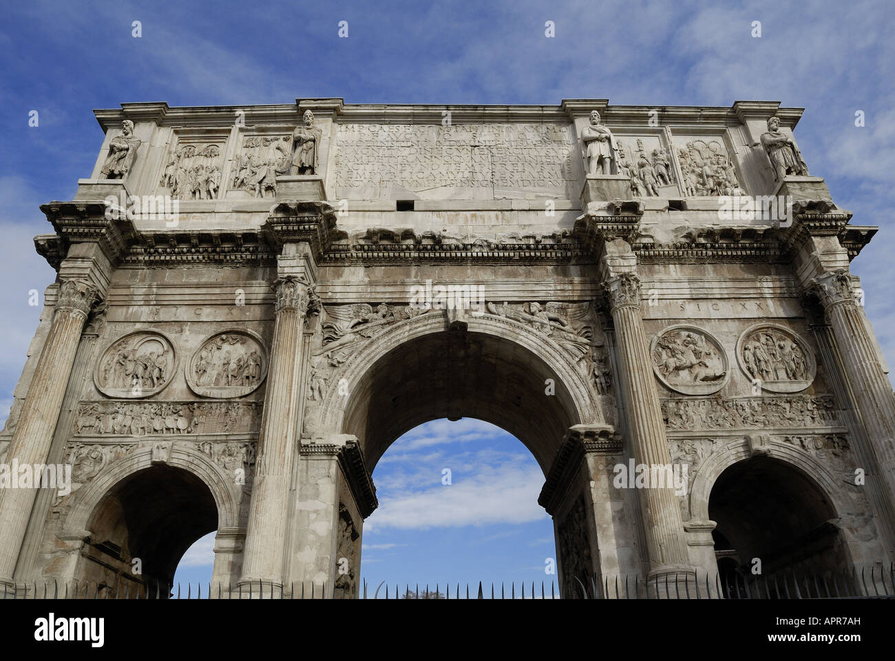 Roman triumph relief hi-res stock photography and images - Alamy