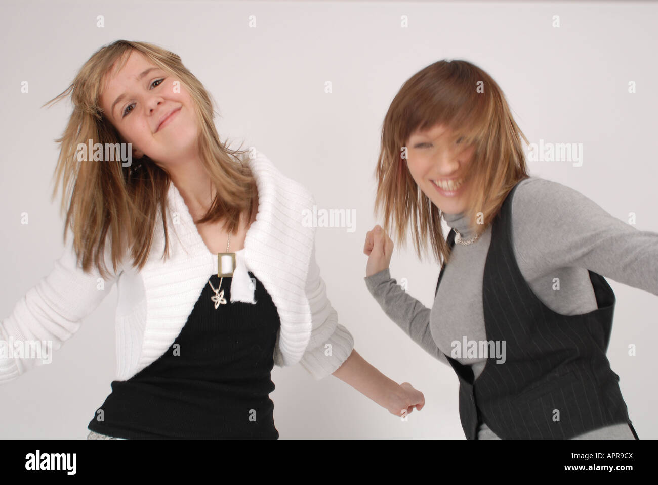 Shaking heads hi-res stock photography and images - Alamy