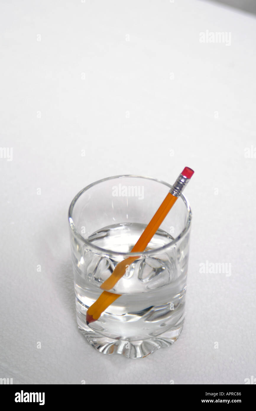 Diffraction water waves hi-res stock photography and images - Alamy