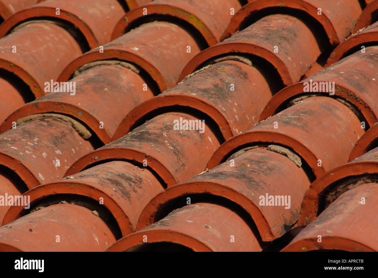 Santa barbara california red roof hi-res stock photography and images ...