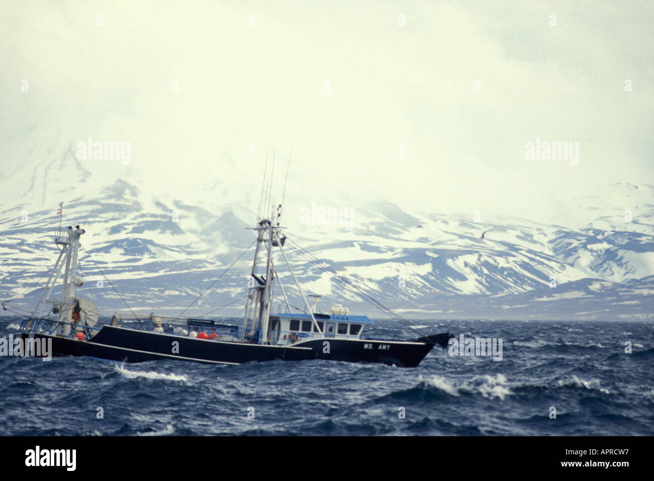 Commercial dragger fishing vessel fishing hi-res stock photography and ...