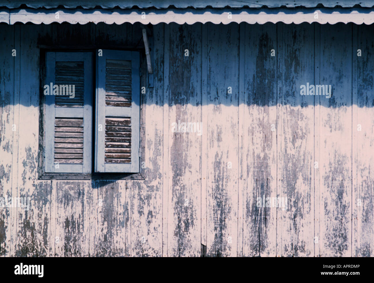 Old run down shack on hi-res stock photography and images - Alamy